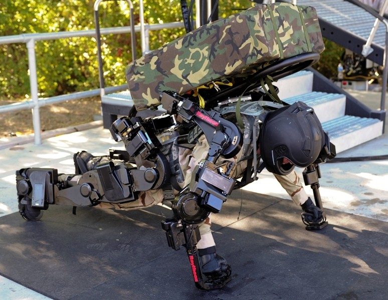 Raytheon fremviser nyt exoskelet: XOS 2 – Newz
